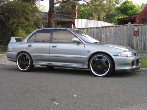 1994 Mitsubishi Lancer – Star Cars Agency