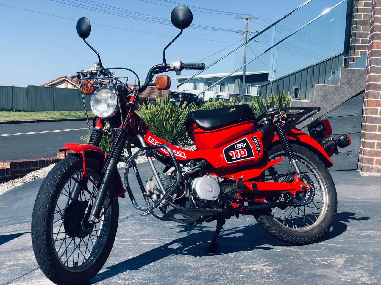 Postie bike – Star Cars Agency