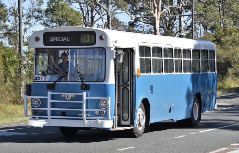 LEYLAND LEOPARD BUS – Star Cars Agency